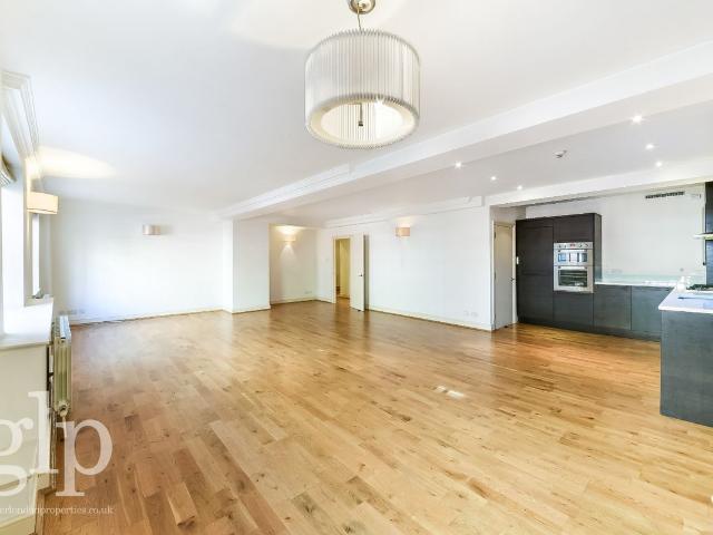 Great Queen Street, Covent Garden WC2B, 3 bed flat to rent, £5,633 pcm | PrimeLocation