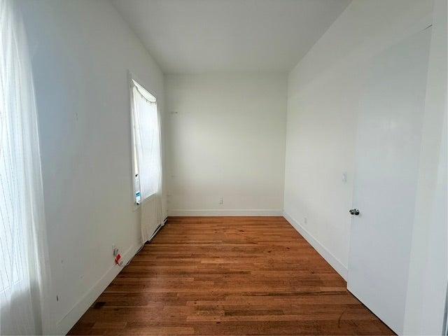 Great Room for Rent in Bed Stuy