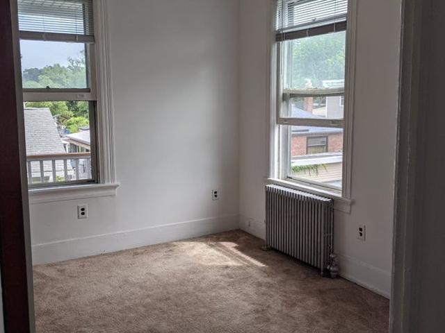 Great room for rent!
