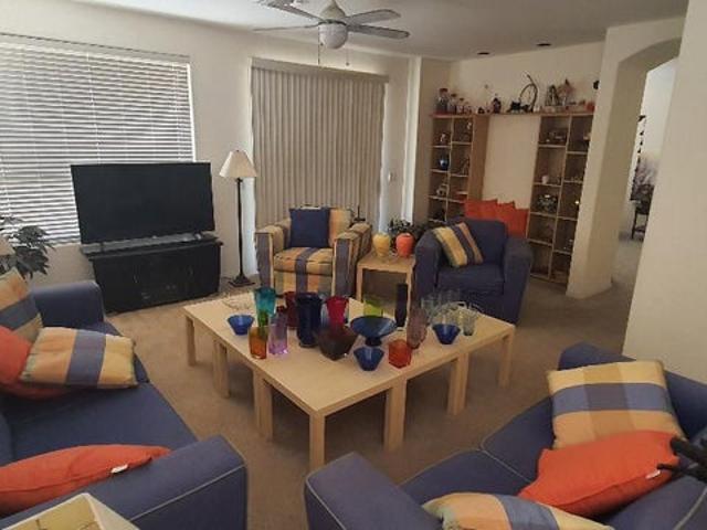 Great room in great Big house!