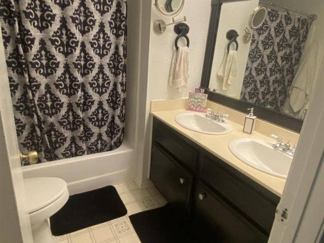 Great room & private bathroom