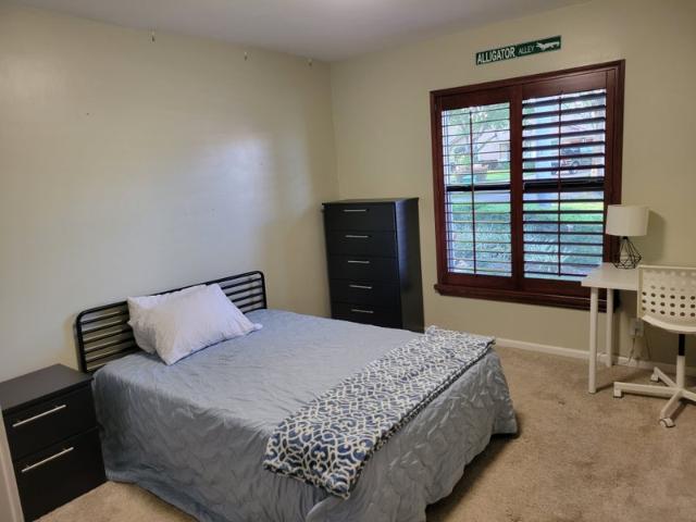 Great Rooms in Coral Springs with Great Family