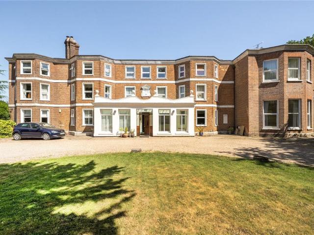 Great Sanders House, Hurst Lane 1 bed flat to rent £1,000 pcm £231 pw