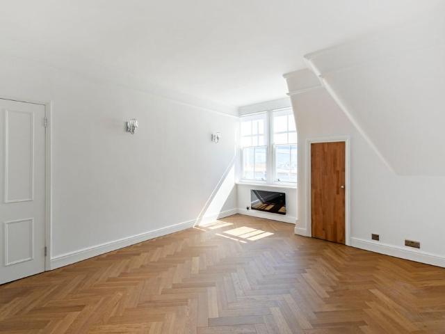 Great Smith Street, London, SW1P 1 bed apartment to rent £2,600 pcm £600 pw