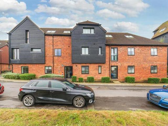 Greatness Mill Court, Sevenoaks, 2 Bedroom Apartment