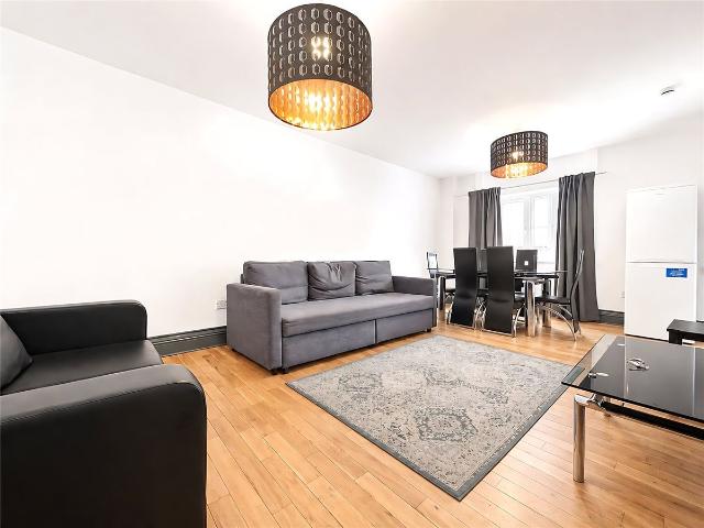 Greatorex Street, London E1, 2 bed flat to rent, £2,300 pcm | PrimeLocation