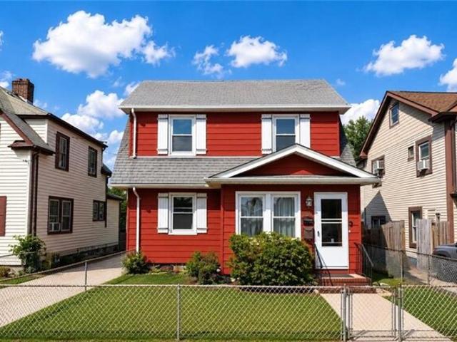 Greeley Ave, Staten Island, Home For Sale