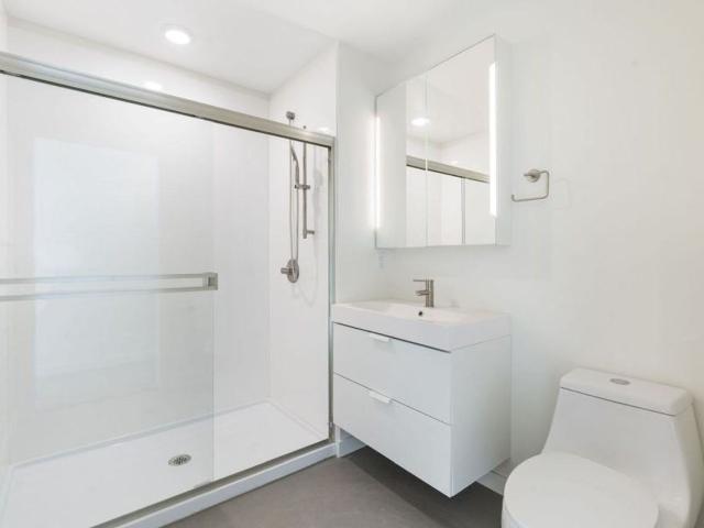 Greeley 5880 PDX Studio Apartment for Rent at 5880 N Greeley Ave, Portland, OR 97217 Overlook