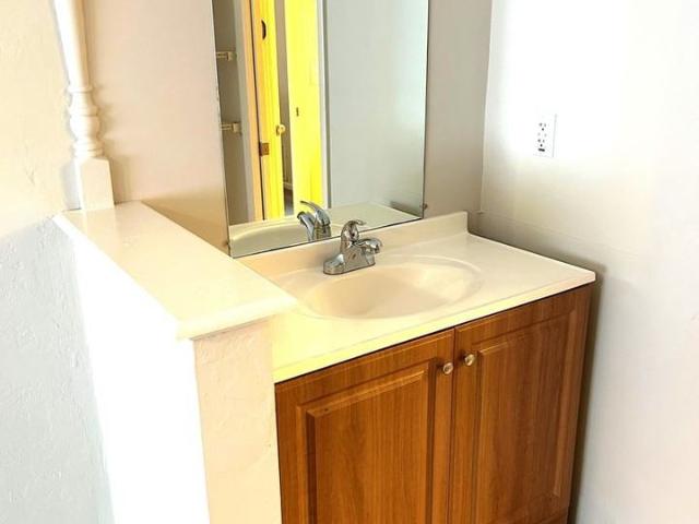 Green 2 Bedroom Apartment for Rent at Ne 21st St, Ocala, FL 34470