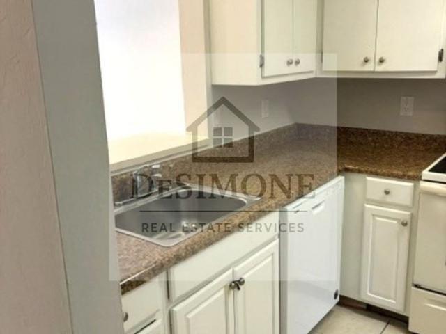 Green 2 Bedroom Apartment for Rent at Ne 21st St, Ocala, FL 34470