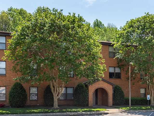 Green Tree Apartments 2 Bedroom Apartment for Rent at 749 Green Tree Cir, Chesapeake, VA 23320 Greenbrier West