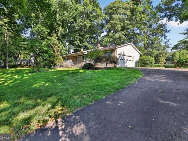 Green Valley Rd, Langhorne, Home For Sale