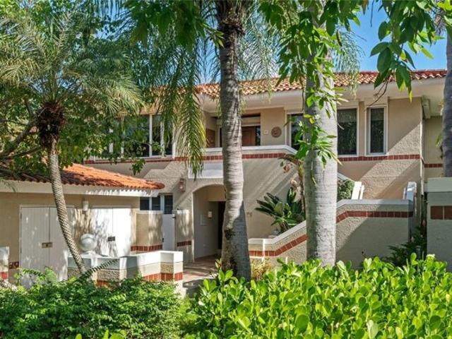 Green Villas Dr #,dorado, Condo For Sale