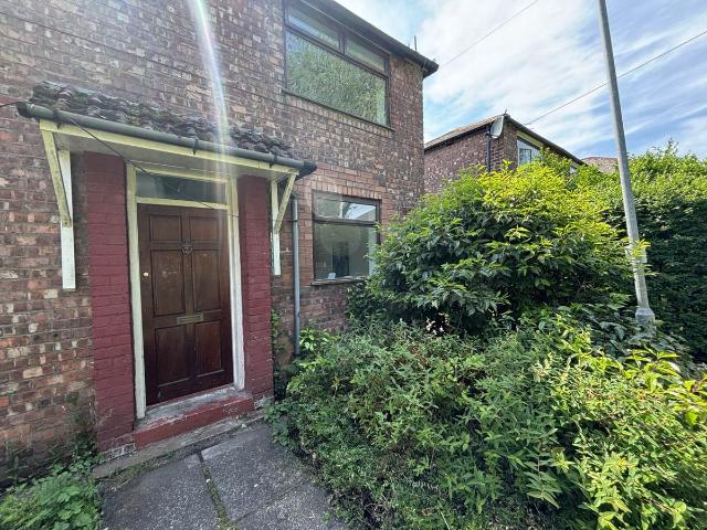 Green Walks, Prestwich M25, 3 bed semi detached house to rent, £1,100 pcm | PrimeLocation