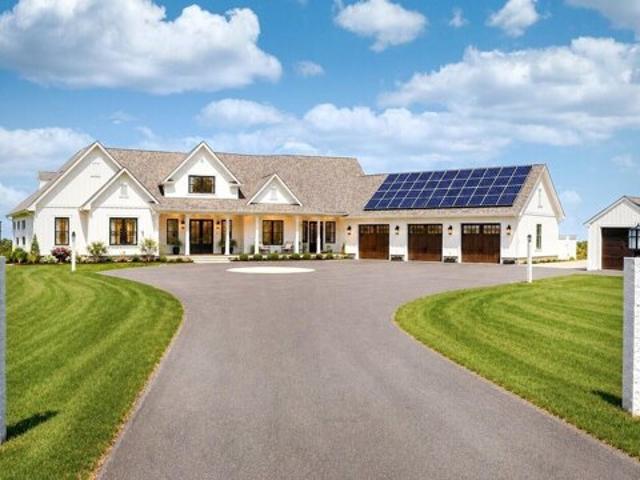 Green Acres Dr, Buxton, Home For Sale