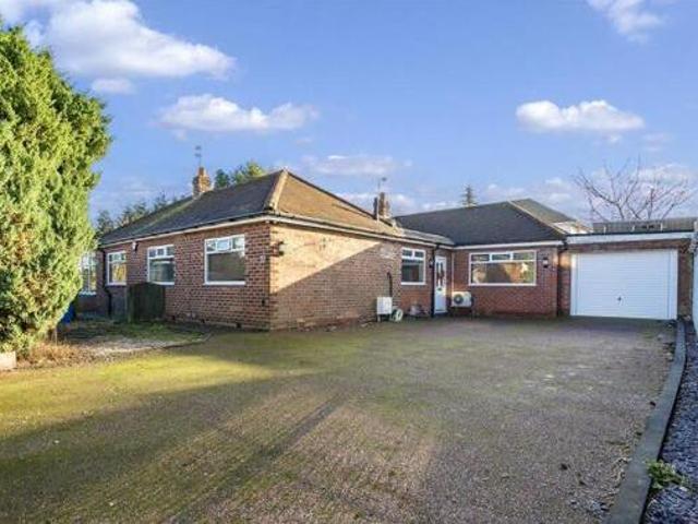 Green Avenue, Astley, 4 Bedroom Detached