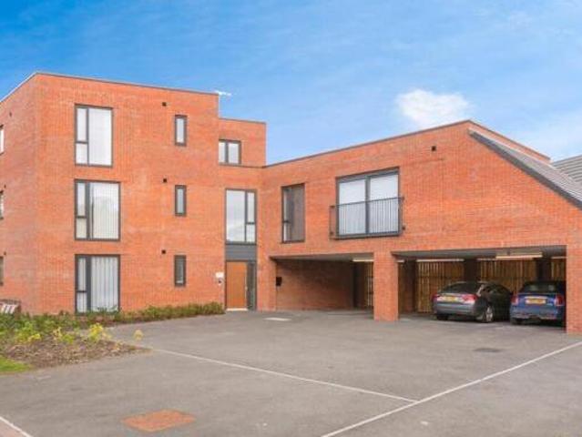 Green Avenue, Newark, 2 Bedroom Flat