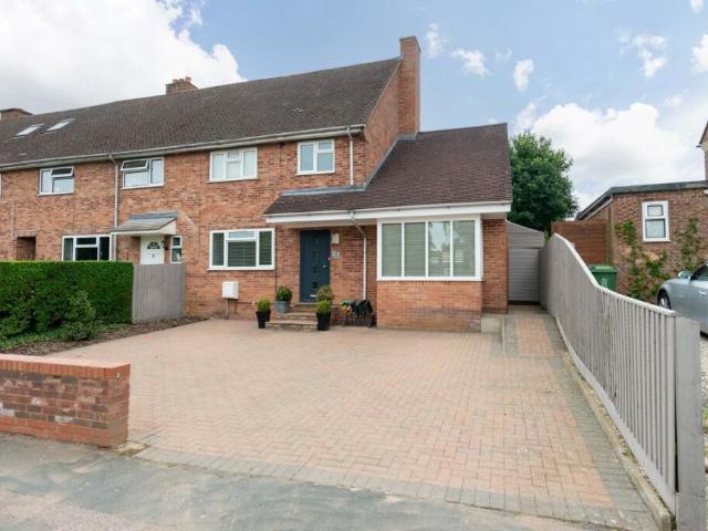 Green End, Great Brickhill 4 bed end of terrace house to rent £2,195 pcm £507 pw