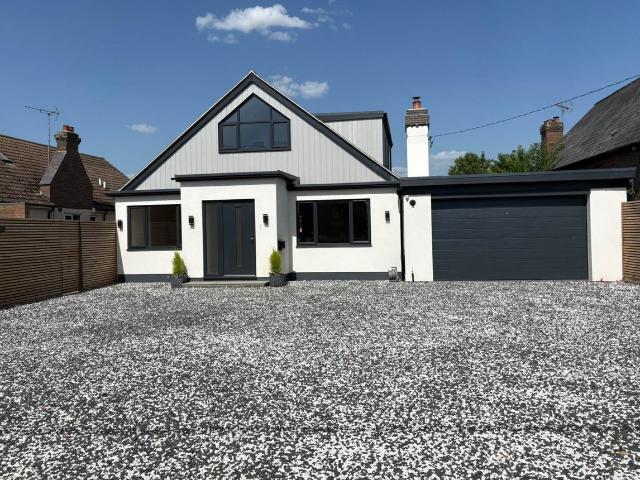 Green End Street, Aston Clinton HP22, 4 bed detached house to rent, £3,300 pcm | PrimeLocation