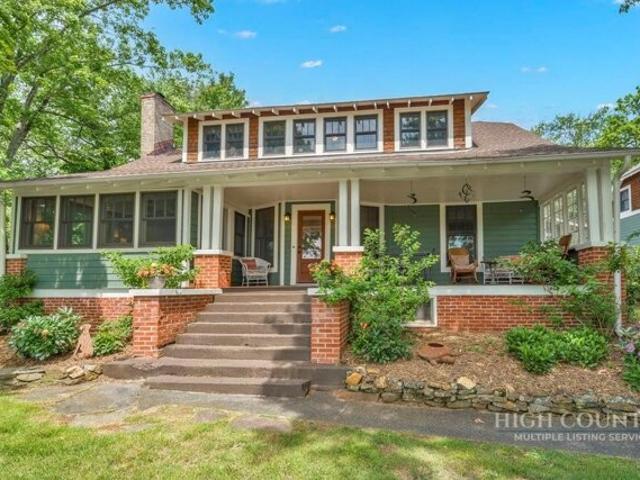 Green Heights Dr, Boone, Home For Sale