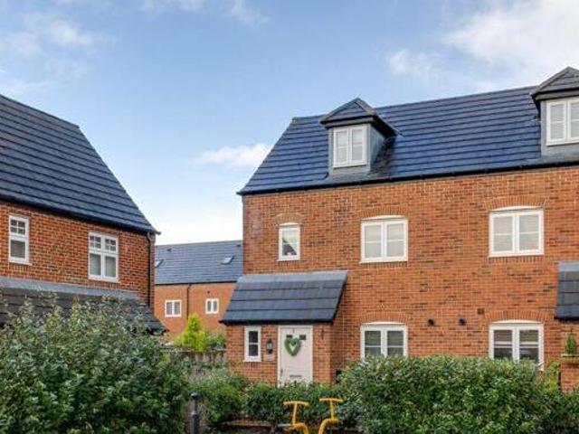 Green Howards Road, Saighton, 3 Bedroom End