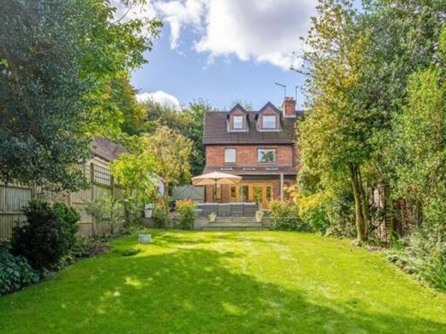 Green Lane, Farnham, 4 Bedroom Semi detached
