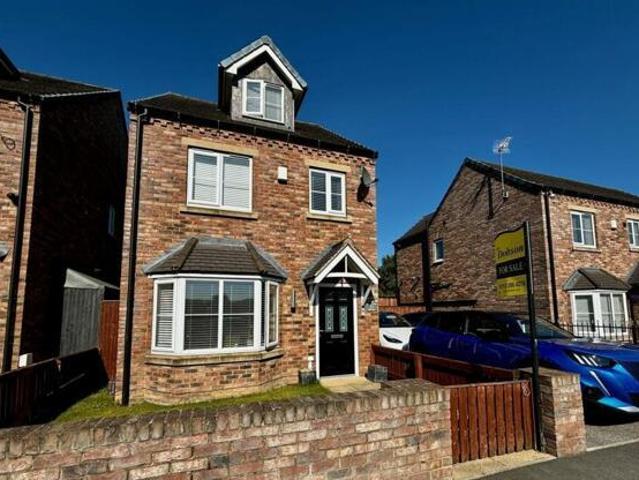 Green Lane, Garforth, 4 Bedroom Detached