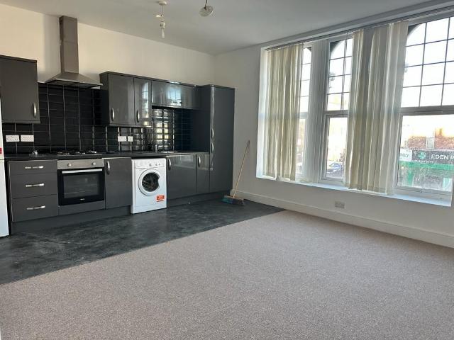 Green Lane, Goodmayes, Essex IG3, 1 bed flat to rent, £1,275 pcm | PrimeLocation