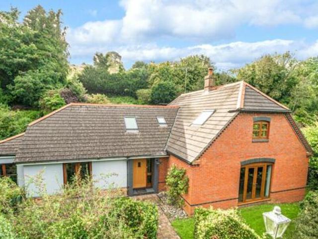 Green Lane, Hambledon, 5 Bedroom Chalet