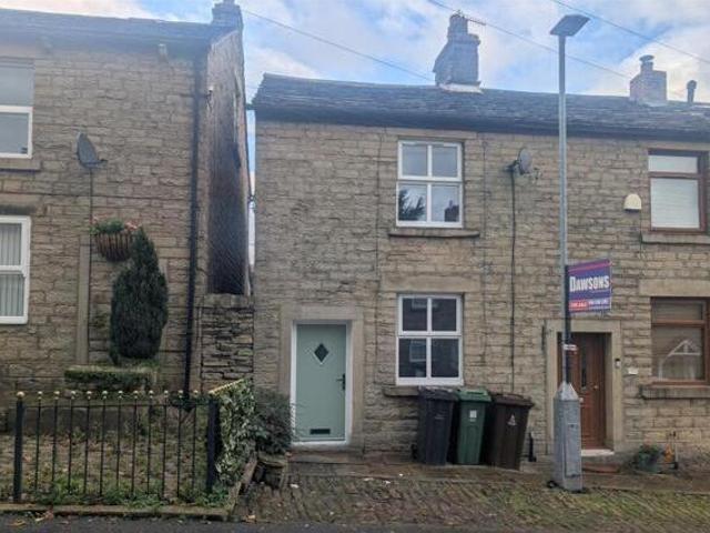 Green Lane, Hollingworth, 2 Bedroom End