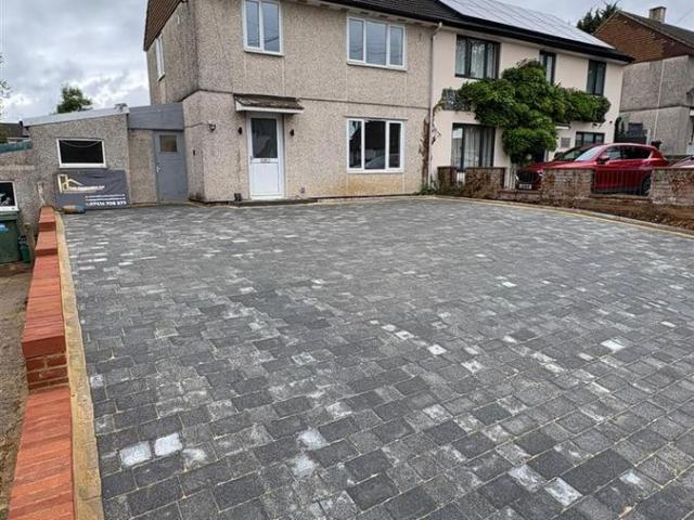 Green Lane, St. Albans AL3, 3 bed property to rent, £2,500 pcm | PrimeLocation