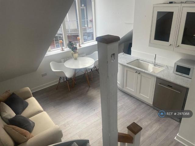Green Lane, Sheffield, S3 2 bed flat to rent £1,095 pcm £253 pw