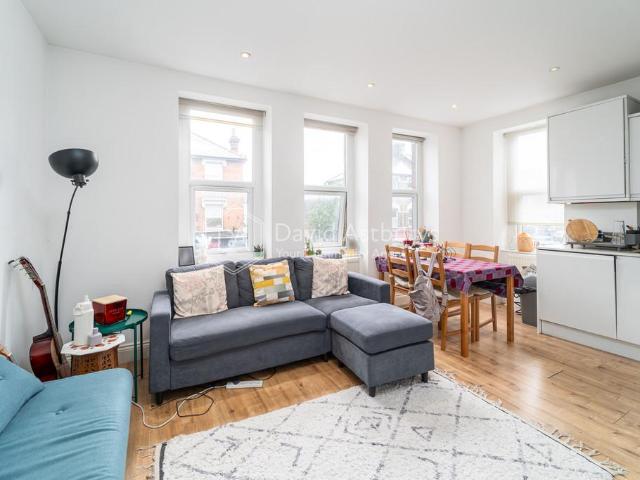Green Lanes, Haringay, London 1 bed flat to rent £1,850 pcm £427 pw