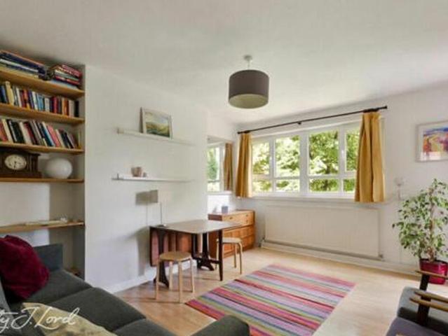 Green Lanes, London, 3 Bedroom Flat