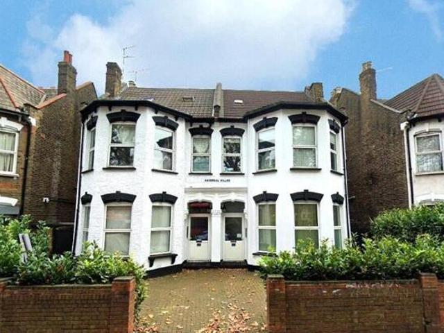 Green Lanes, London, 11 Bedroom Block