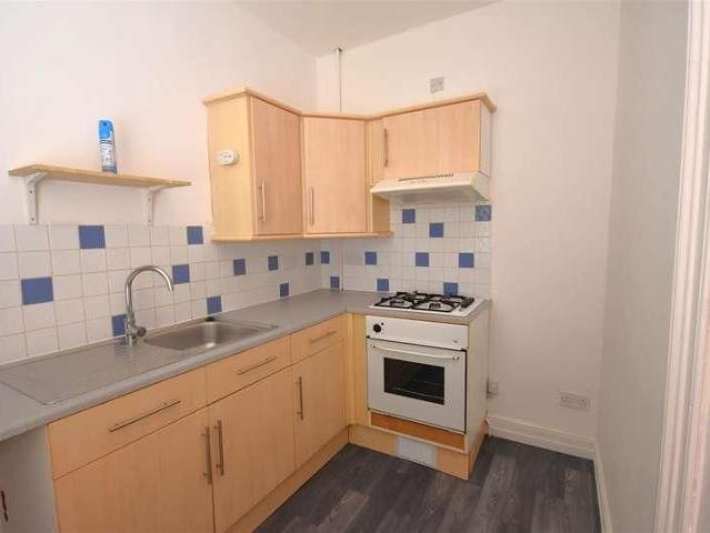 Green Lawn, Birkenhead, CH42