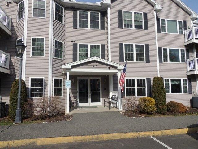 Green Leaves Dr Unit,amherst, Condo For Sale