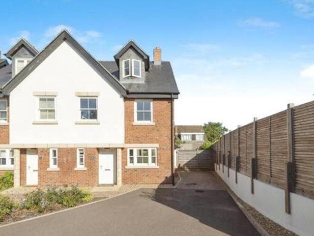 Green Man Close, Hitchin, 4 Bedroom Semi detached