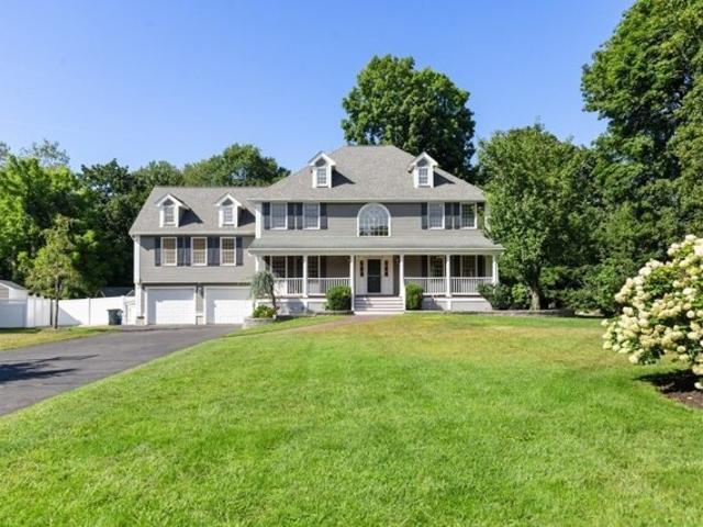 Green Meadow Dr, Lynnfield, Home For Sale