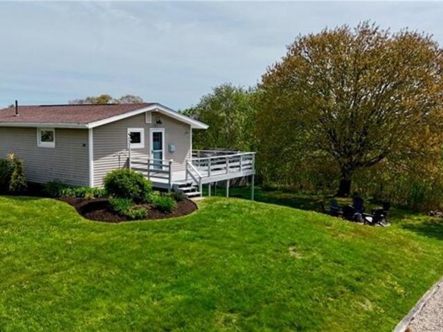Green Meadow Dr, Narragansett, Home For Sale