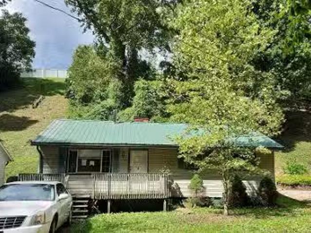 Green Meadow Rd