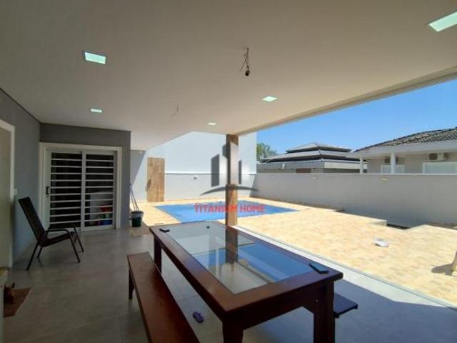 Green Park casa de 3 suites 420 mts no Condomínio Green Park em Hortolandia