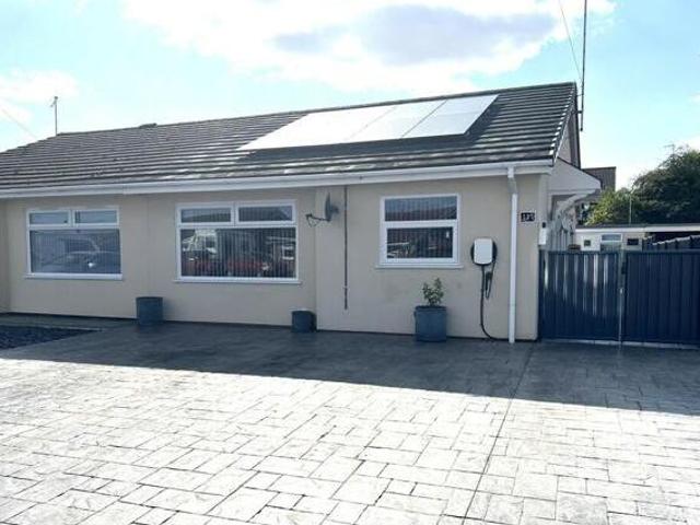 Green Park, Chatteris, 3 Bedroom Semi detached