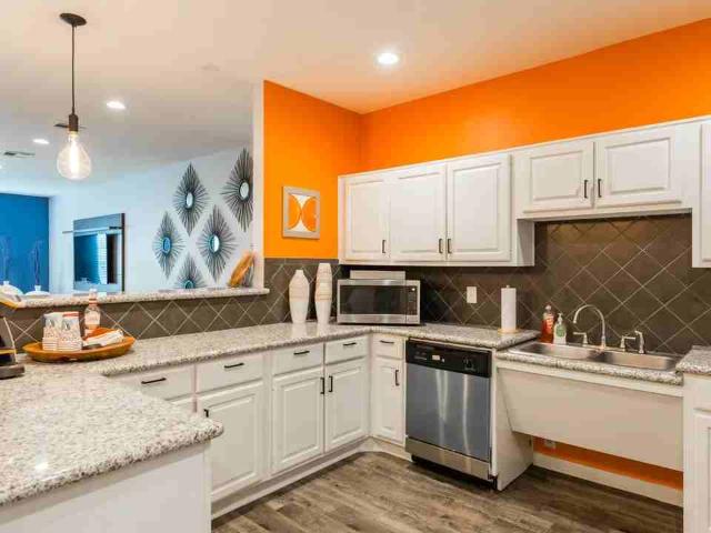 Green Pines 3 Bedroom Apartment for Rent at 6060 Greens Rd, Houston, TX 77396 George Bush Intercontinental Airport