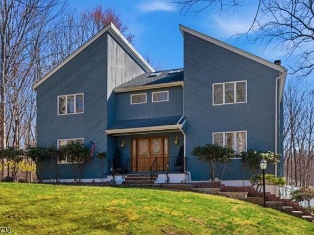Green Rd, Sparta, Home For Sale