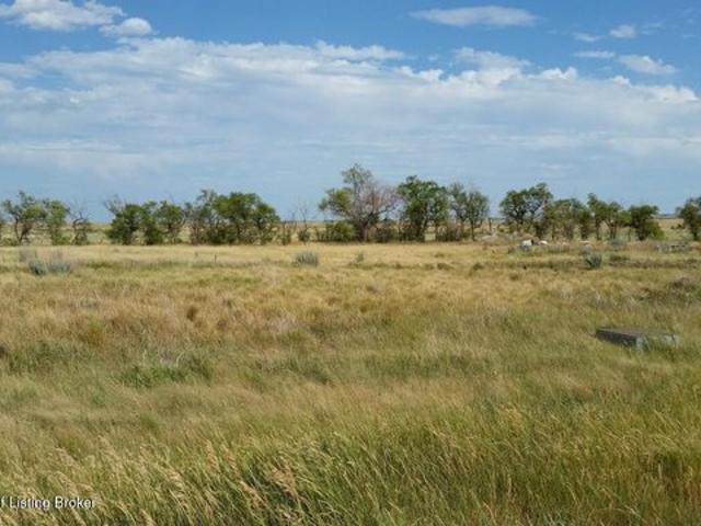 Green River Rd, Belfield, ND 58622