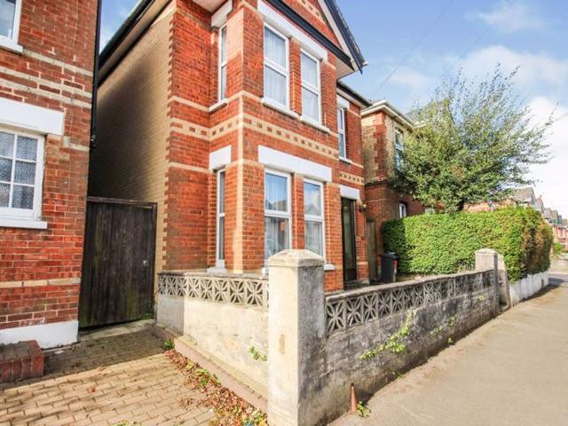 Green Road, Bournemouth BH9, 3 bed property to rent, £1,850 pcm | PrimeLocation