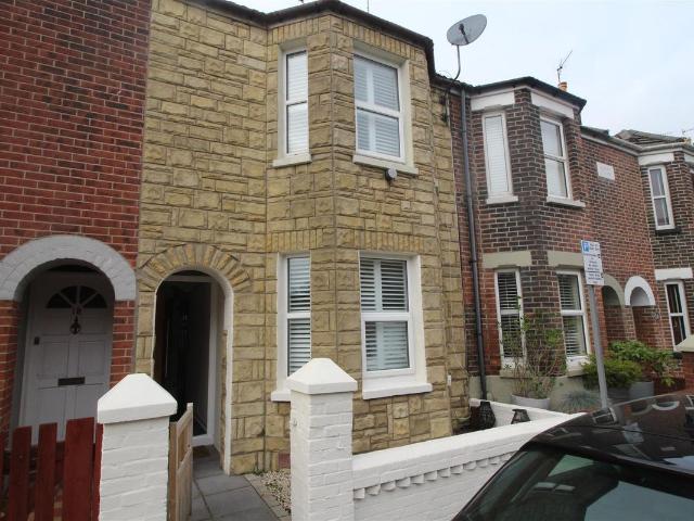 Green Road, Poole, Dorset BH15, 2 bed terraced house to rent, £1,450 pcm | PrimeLocation