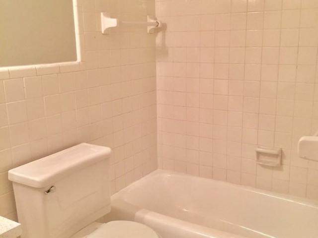 Green Springs Village 2 Bedroom Apartment for Rent at 2217 Green Springs Hwy S, Birmingham, AL 35205 Glen Iris