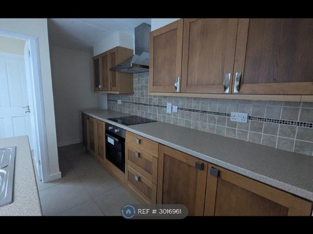 Green St, Swansea SA6, 2 bed terraced house to rent, £800 pcm | PrimeLocation
